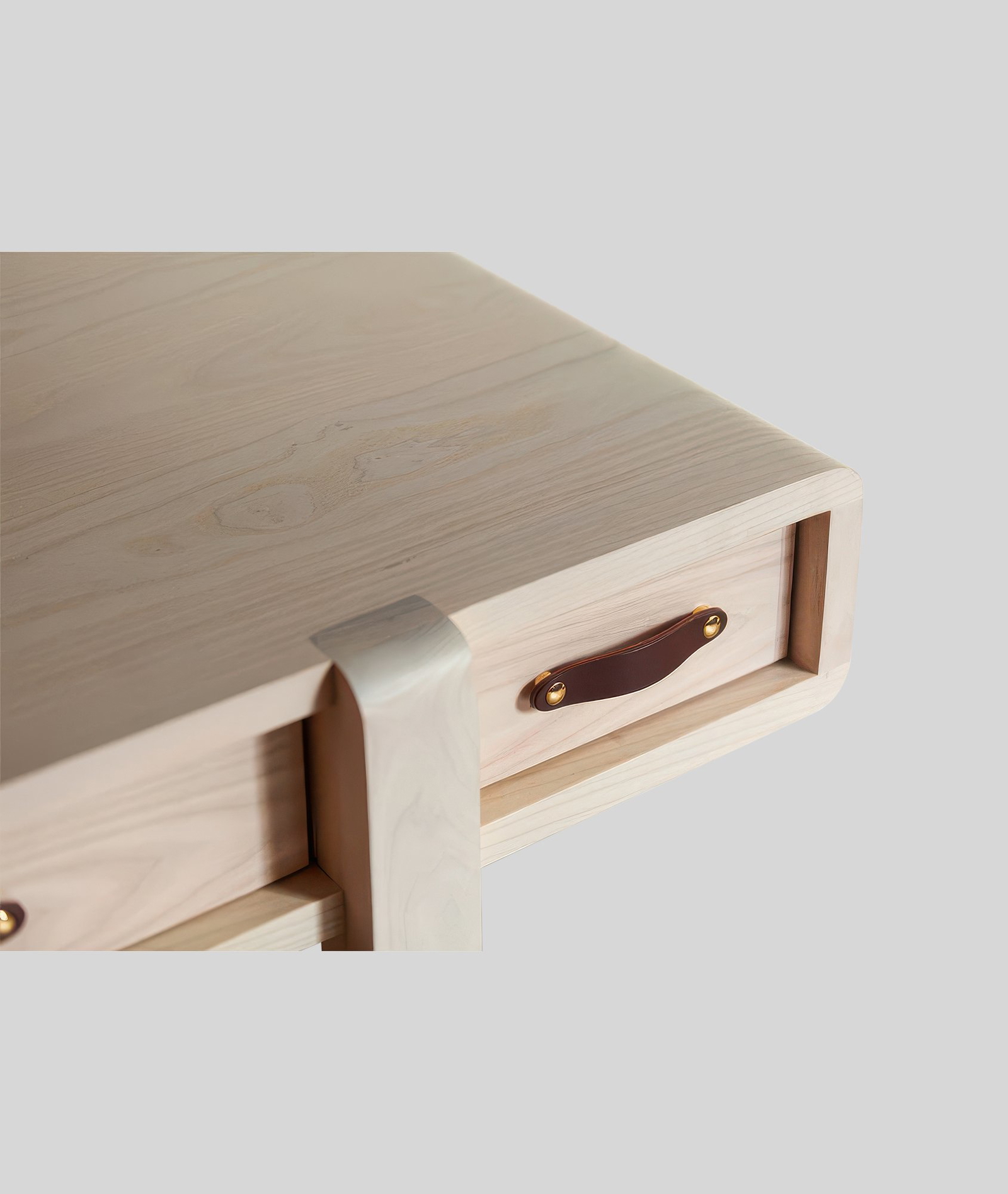 ROOM Luxury Furniture & Lighting