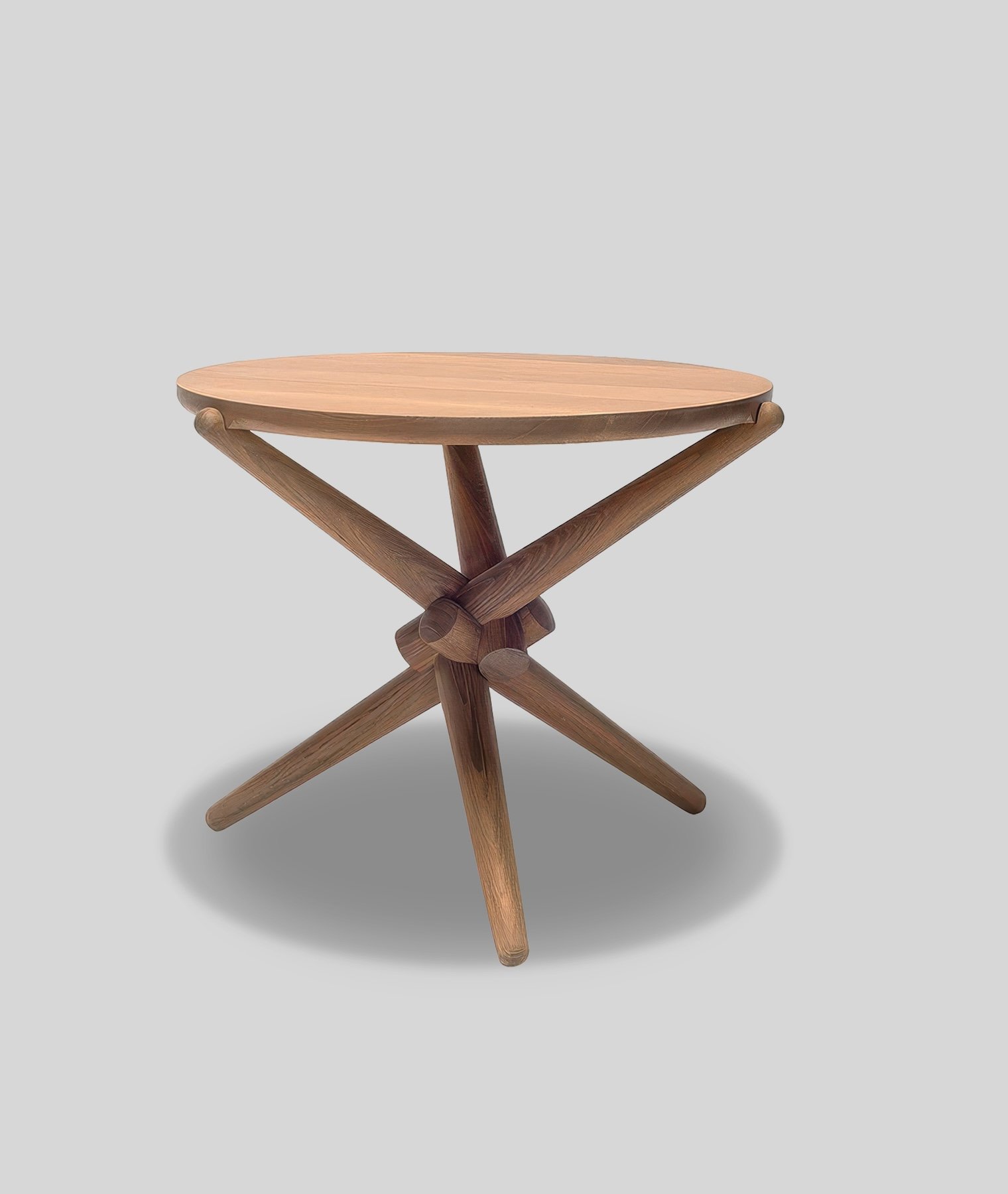 ROOM Luxury Furniture & Lighting